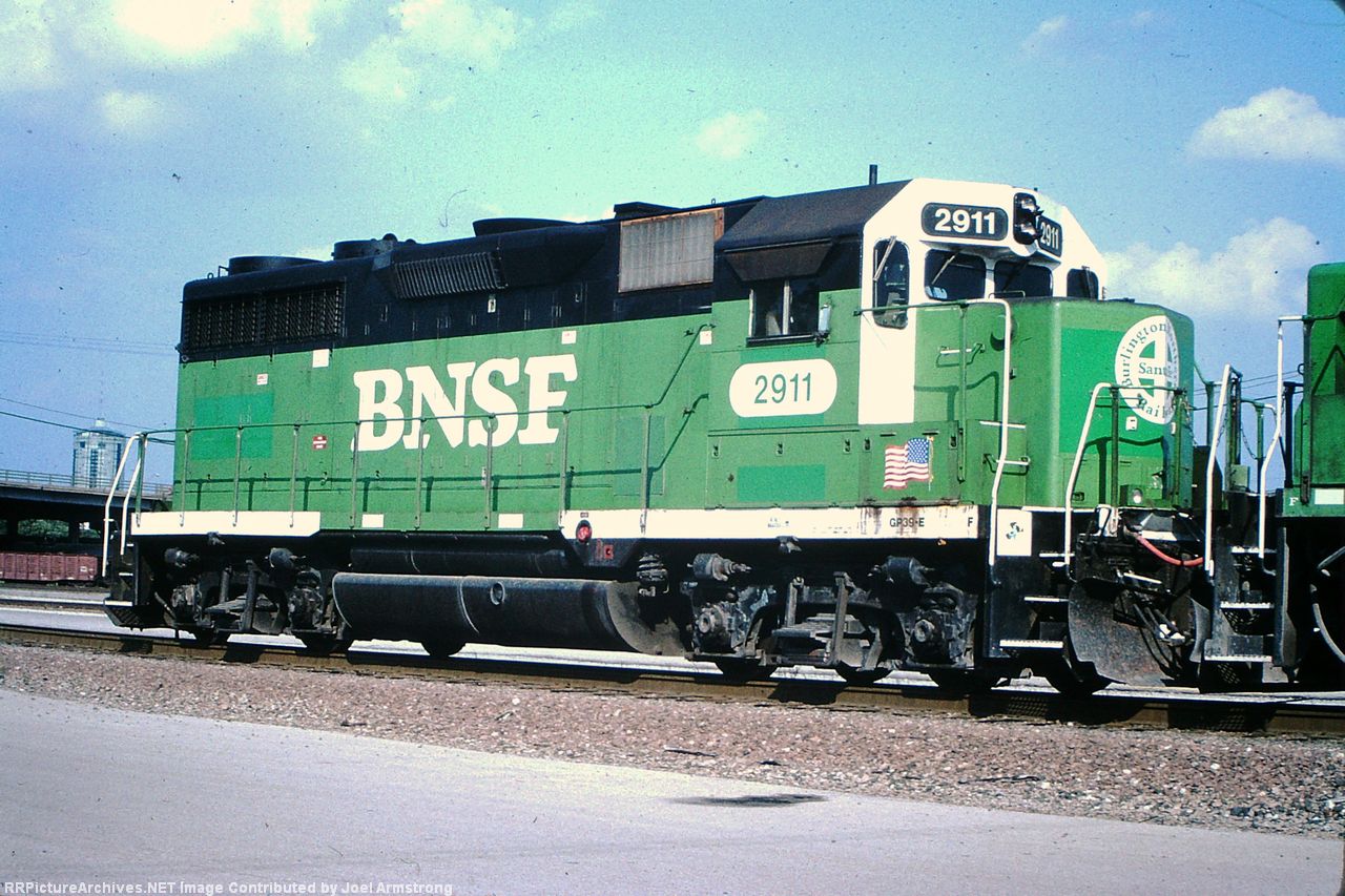 BNSF 2911